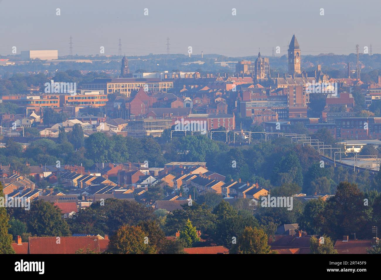 Wakefield city centre hi-res stock photography and images - Alamy
