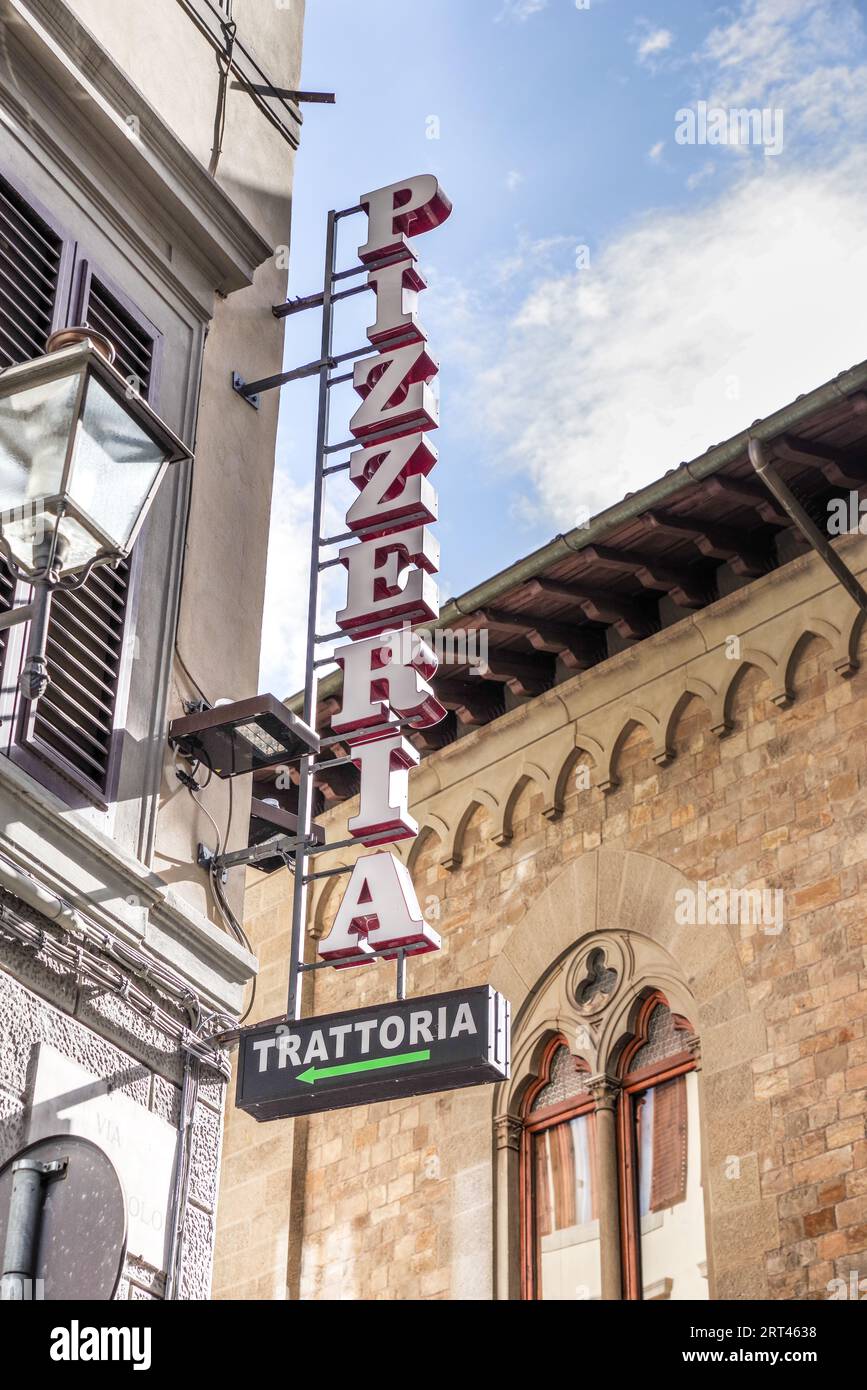 Trattoria sign hi-res stock photography and images - Alamy