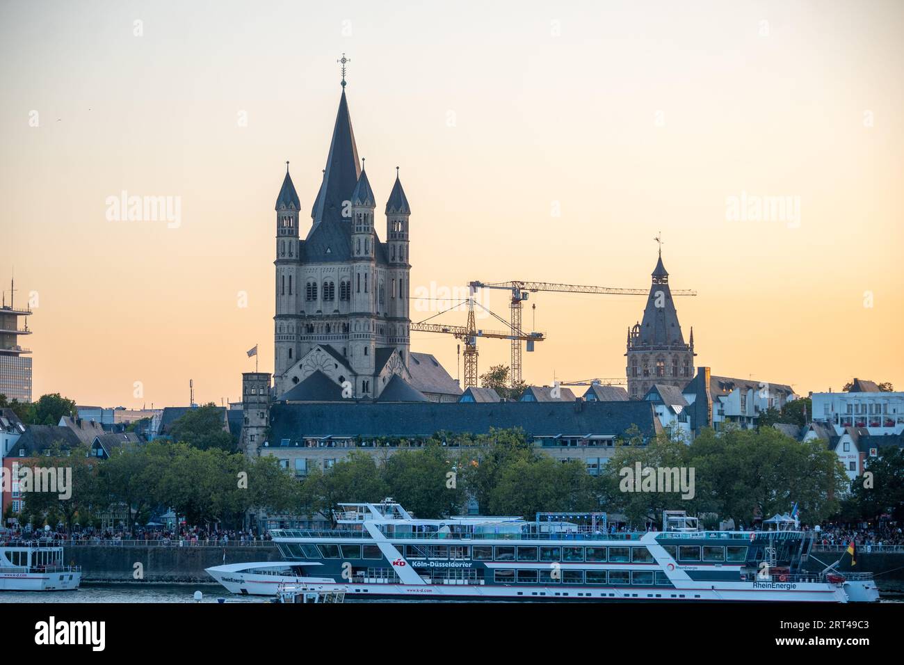 Hohenzollernbruke and Kolner Dom, Koln, Germany Stock Photo - Alamy