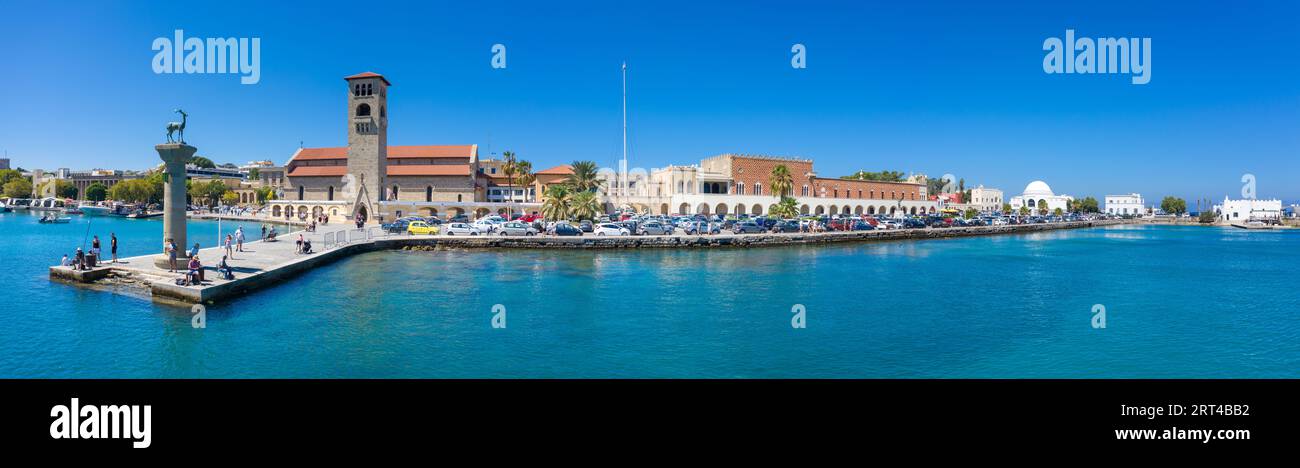 Antique architecture of old town, famous Knights Grand Master Palace ...