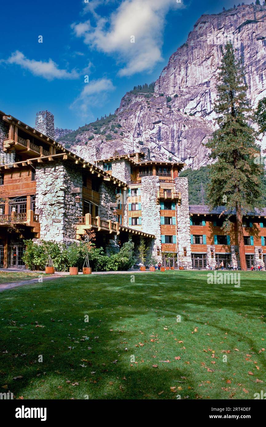 The Ahwanee Hotel, Yosemite National Park, California, USA Stock Photo ...