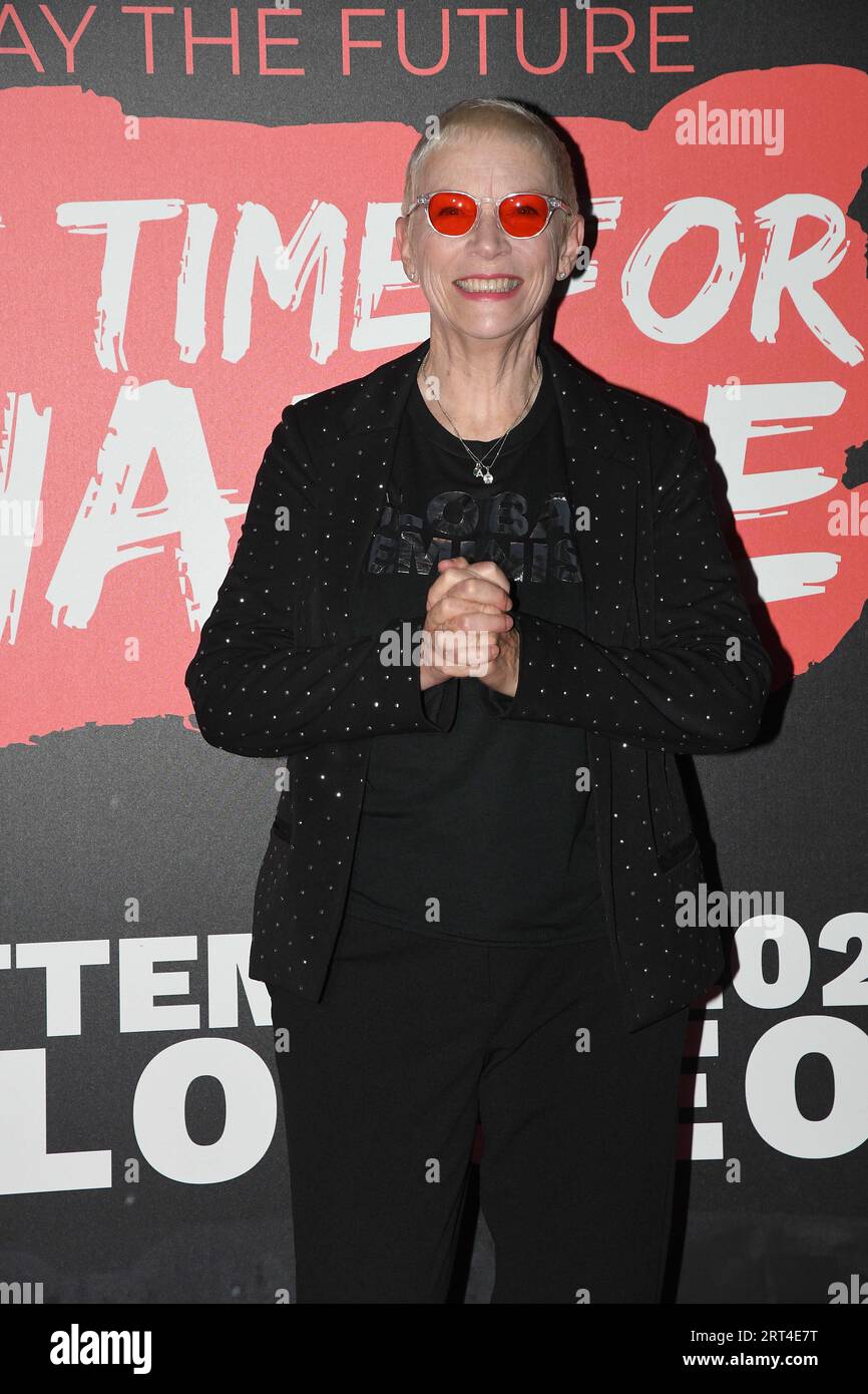 Rome annie lennox hi-res stock photography and images - Alamy