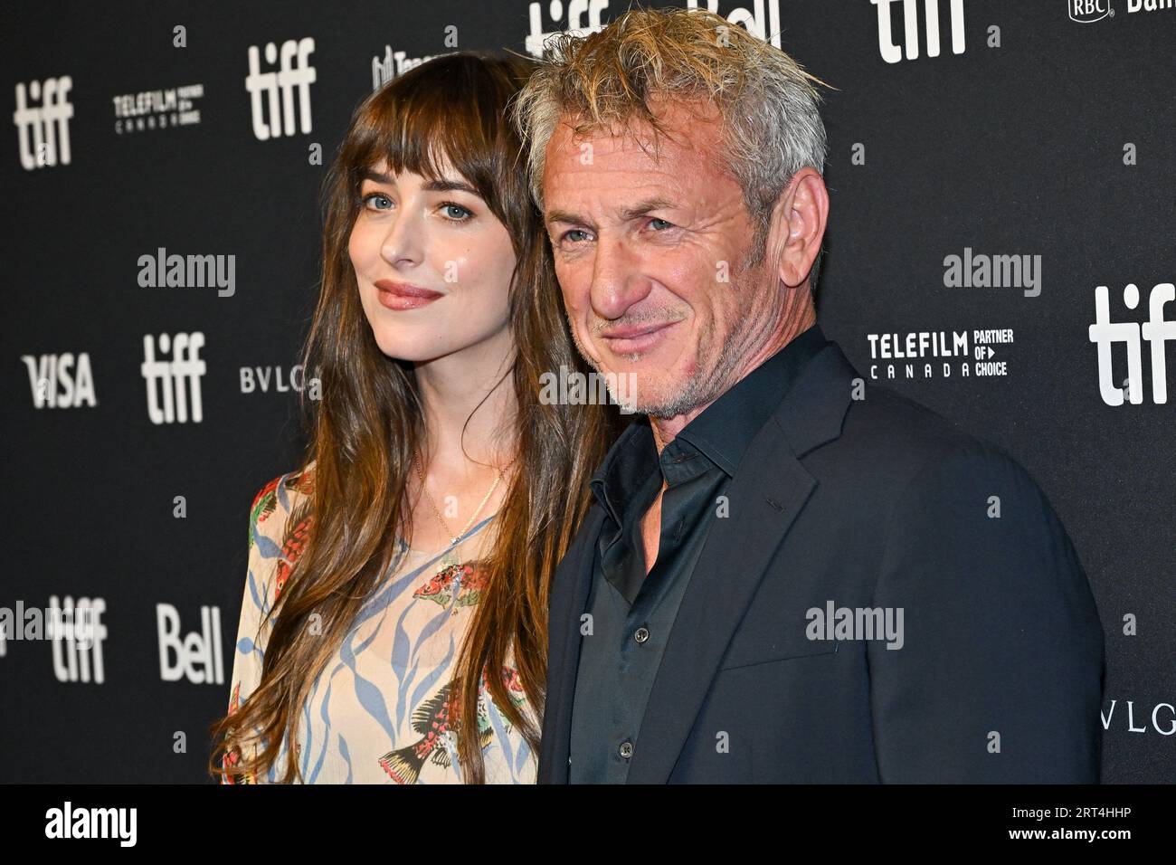 Toronto, Canada. 10th Sep, 2023. Dakota Johnson, Sean Penn attending ...