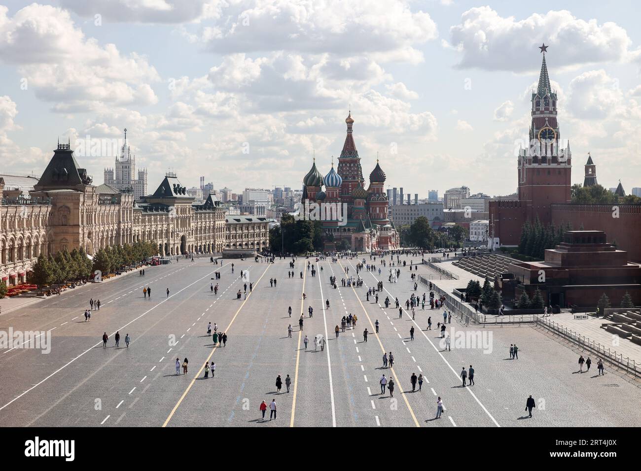 05.08.2023. Russia. Moscow. View of the Red Square from the building of ...