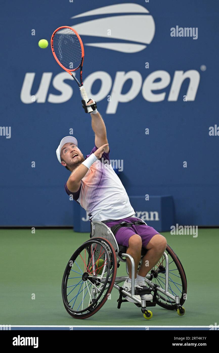 Sam Schroder in action during a wheelchair quad singles championship ...