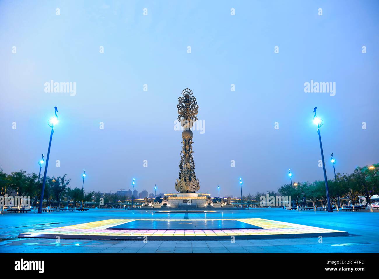 China tangshan Phoenix sculpture night scene Stock Photo - Alamy