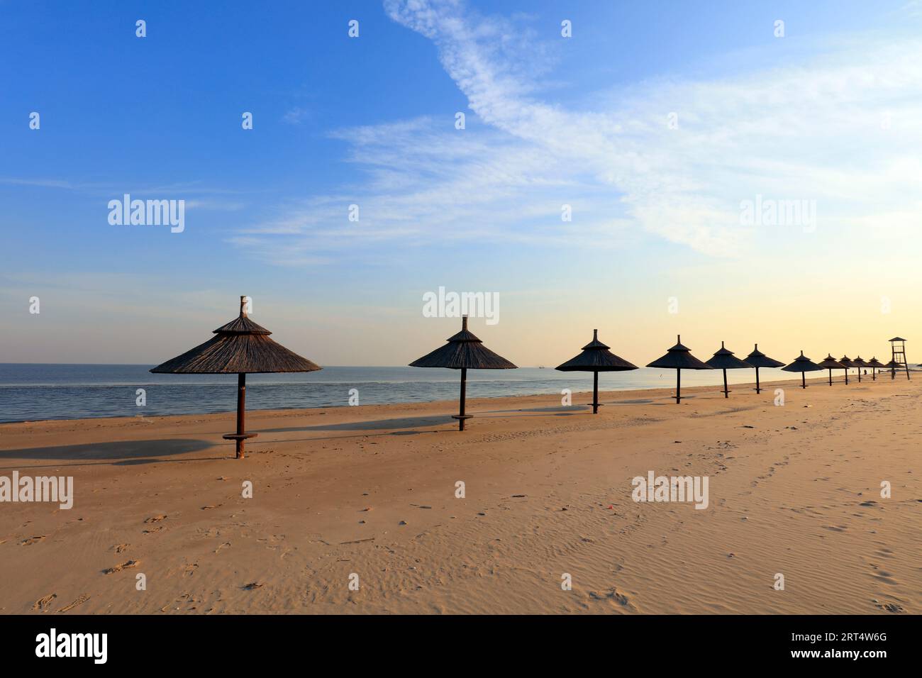 Shade shed on the beach Stock Photo - Alamy