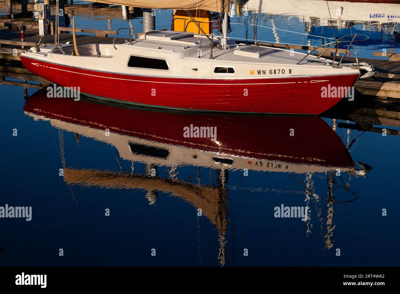 Boat harbor port townsend hi-res stock photography and images - Alamy