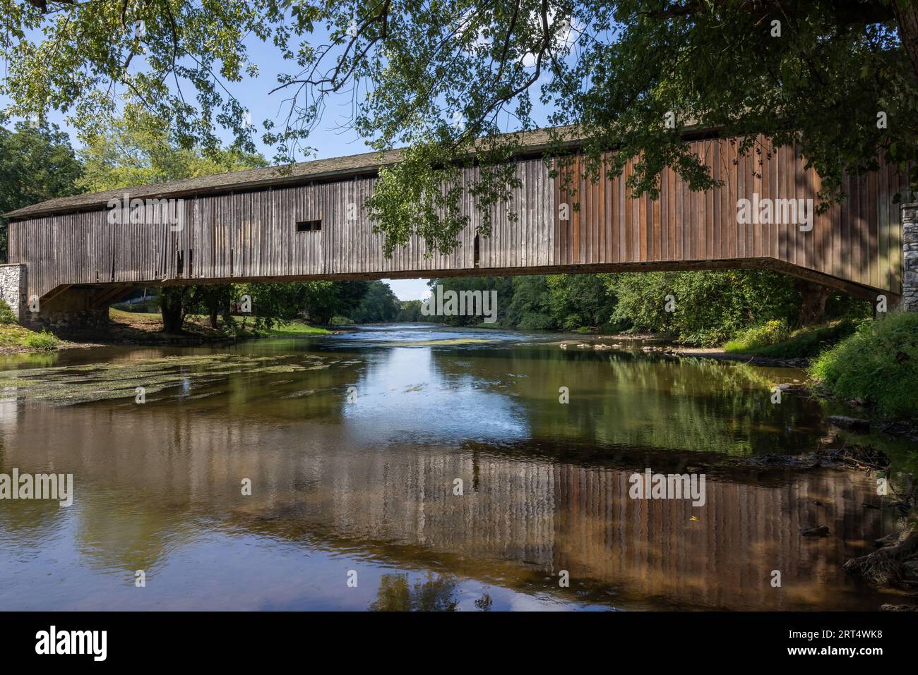 Pennsylvania covered bridge hi-res stock photography and images - Alamy