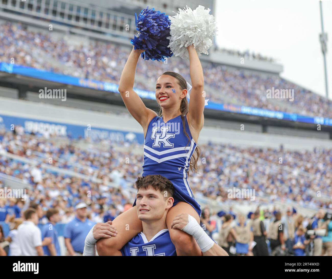 Lexington, KY, USA. 9th Sep, 2023. Kentucky cheerleaders on the ...