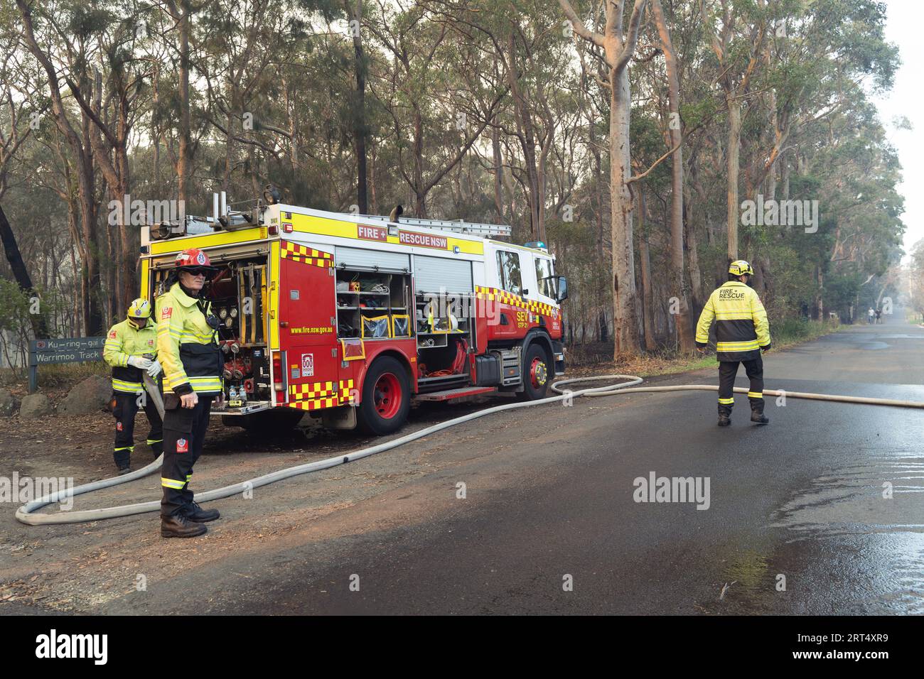 Australian fire brigade hi-res stock photography and images - Alamy