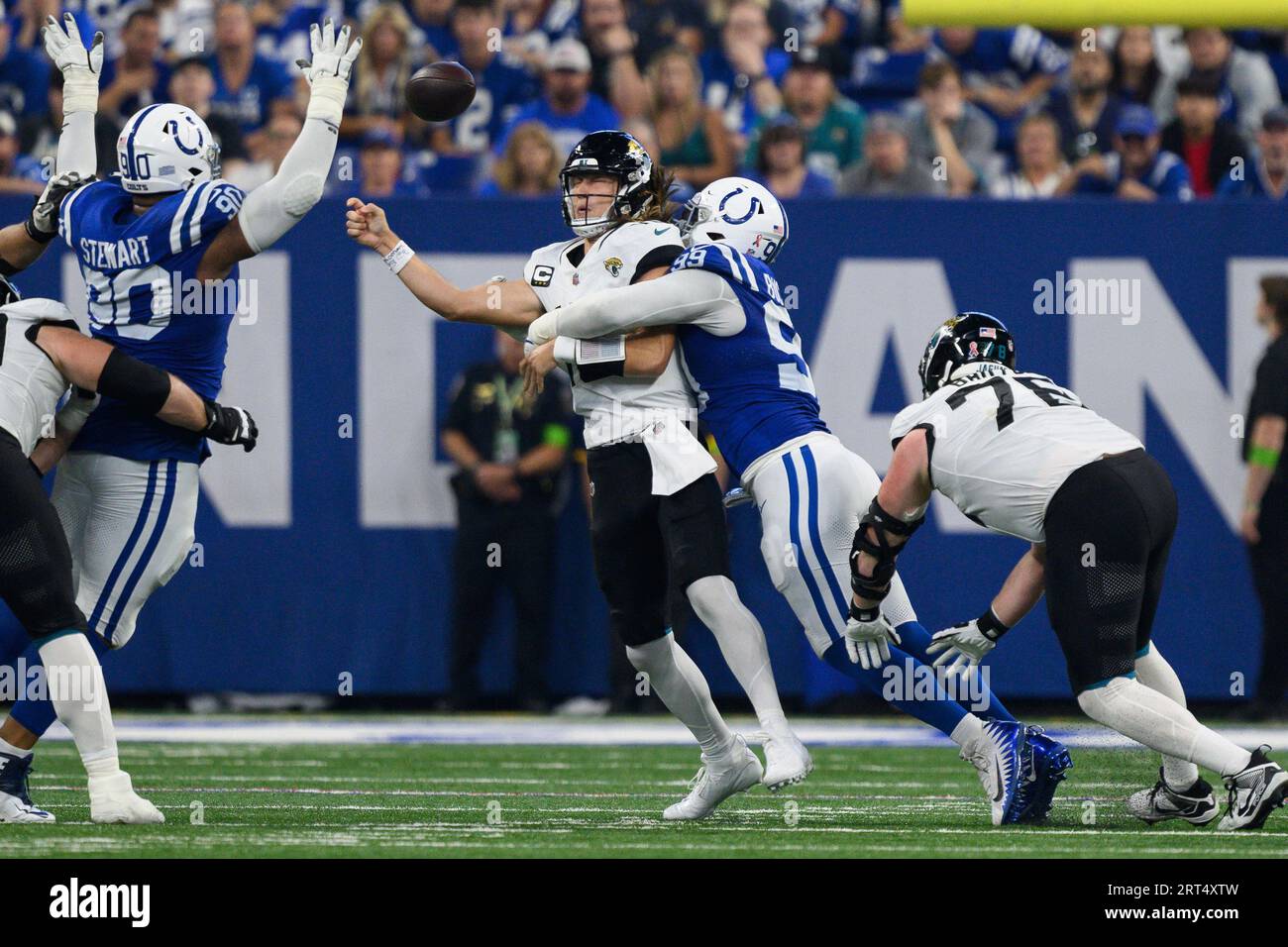 Indianapolis Colts defensive tackle DeForest Buckner (99) sacks ...