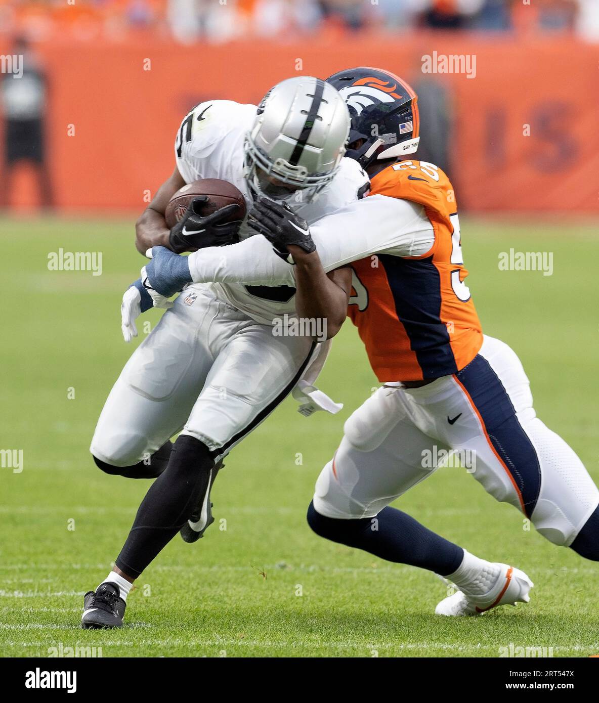 Frank clark broncos hi-res stock photography and images - Alamy