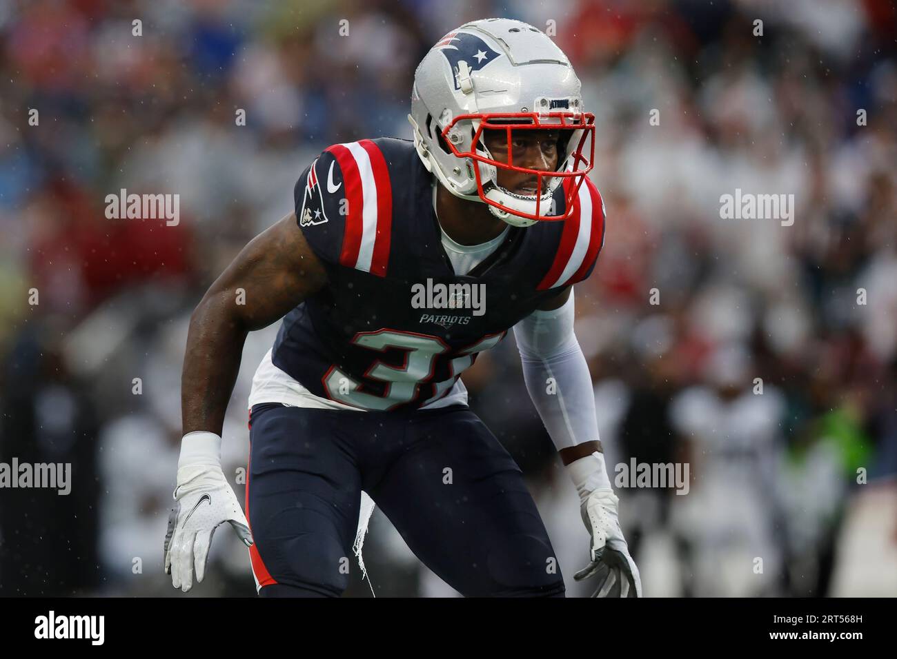 New England Patriots cornerback Jonathan Jones plays against the ...