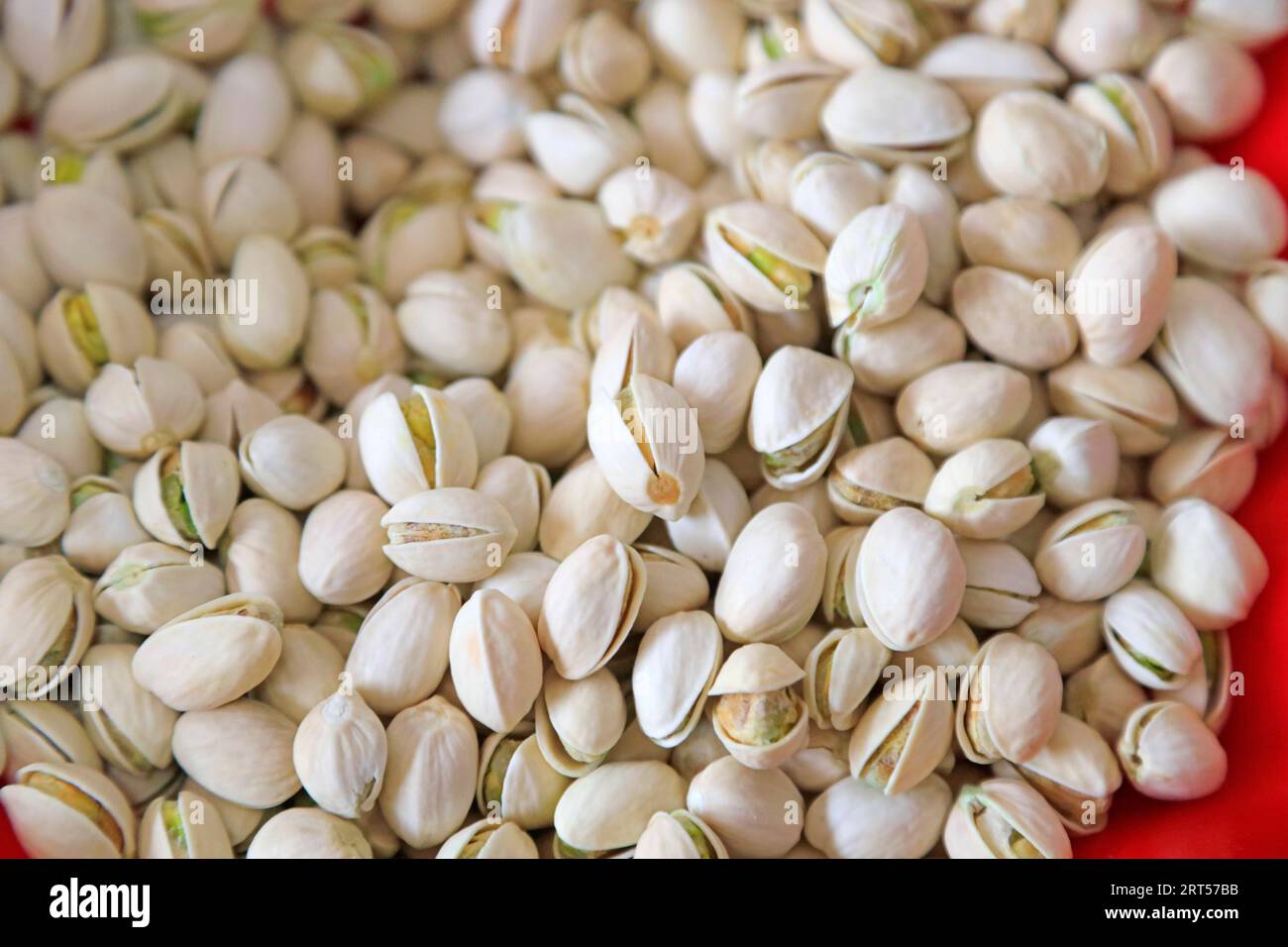 Piles of pistachio Stock Photo - Alamy