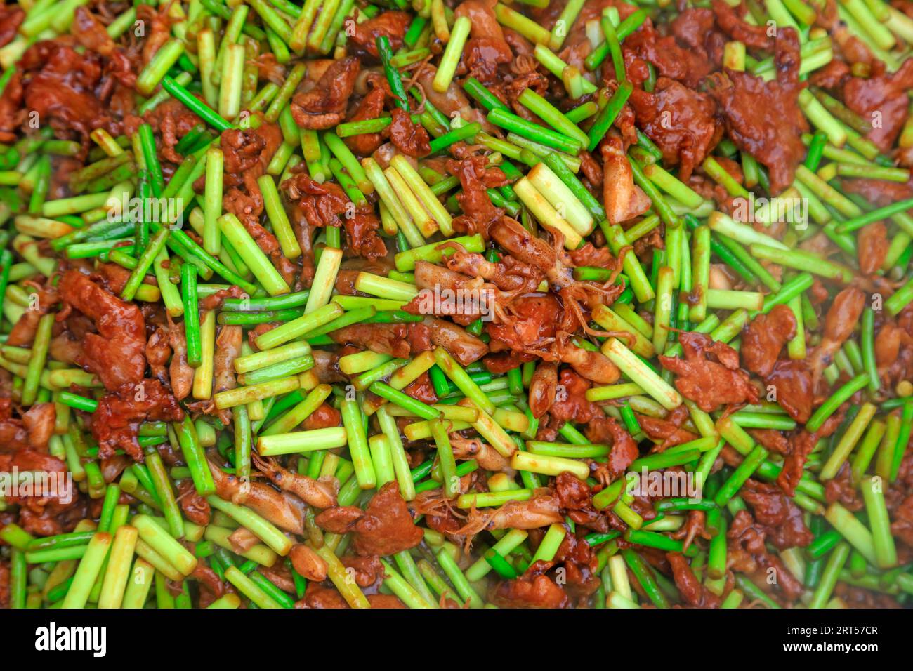 Garlic sprouts hi-res stock photography and images - Alamy