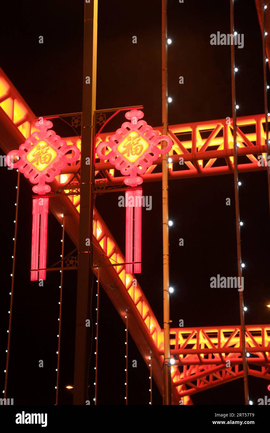Historical chinese bridges hi-res stock photography and images - Alamy