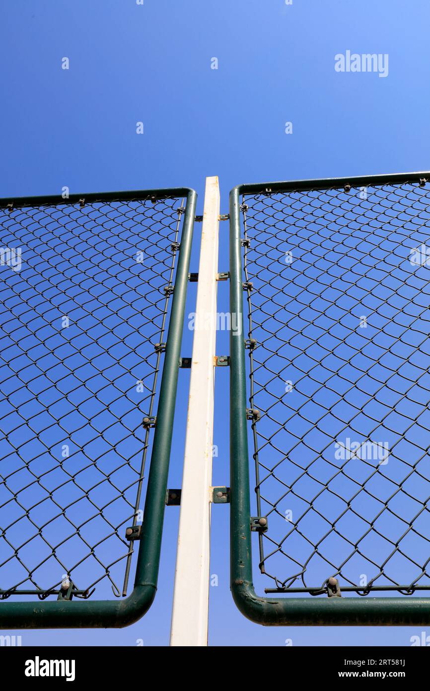 Protective metal cage hi-res stock photography and images - Alamy