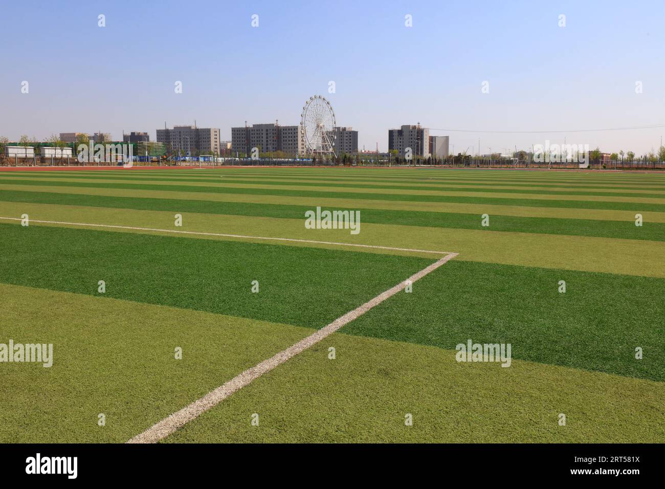 Playground modern school buildings hi-res stock photography and images - Alamy