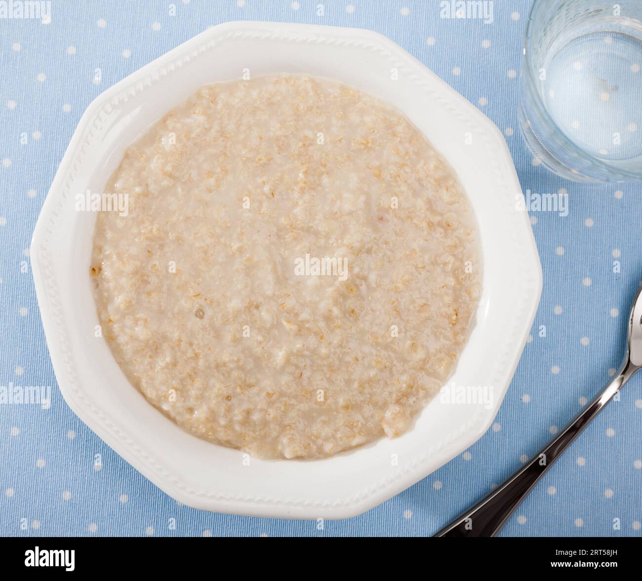 Top view of boiled oatmeal Stock Photo - Alamy