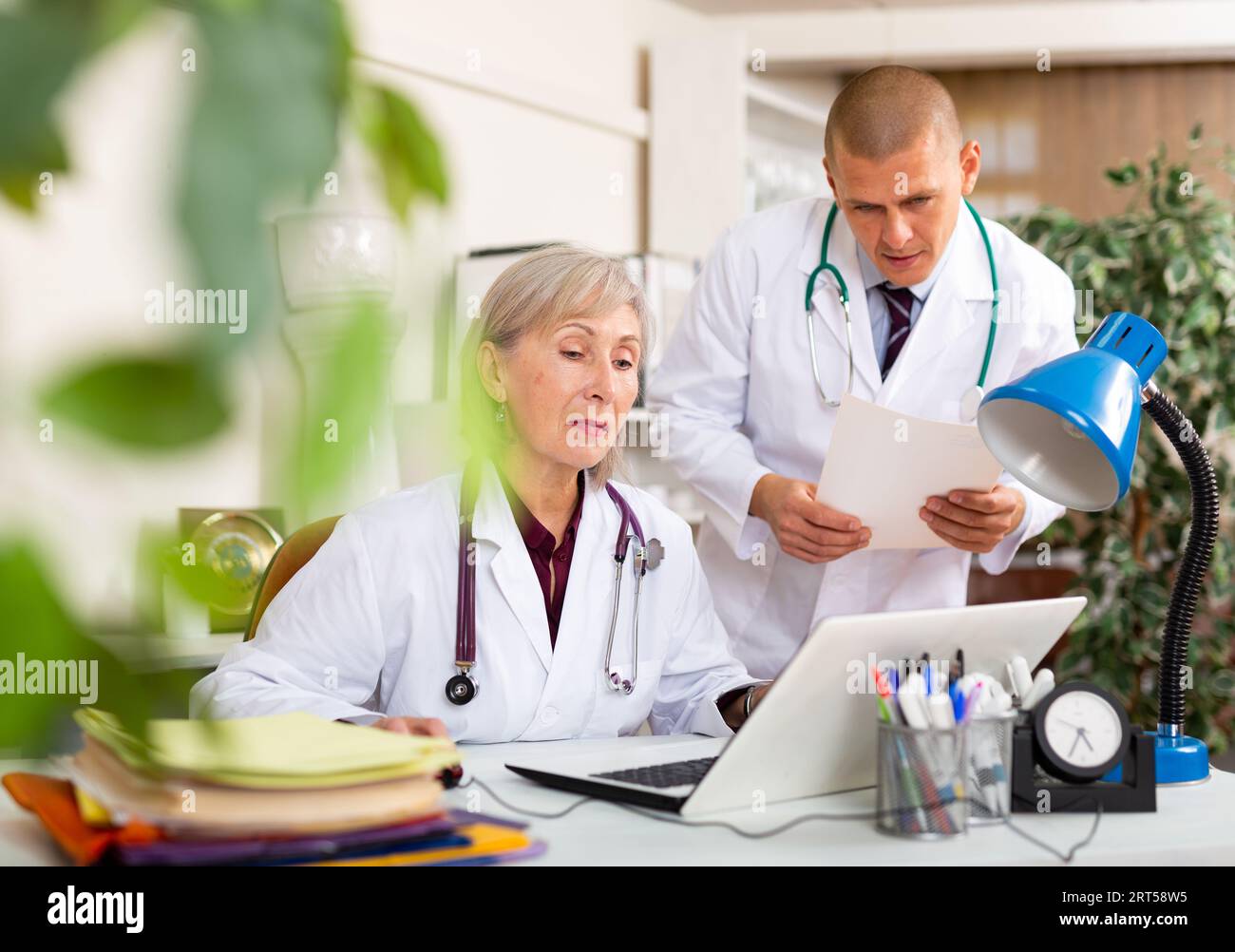 Two german doctors hi-res stock photography and images - Alamy