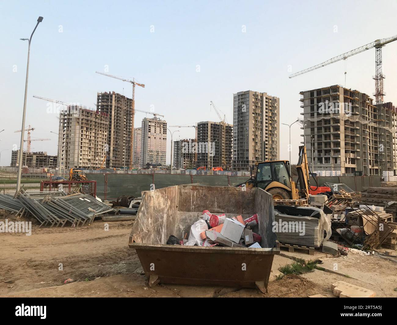 a special container for the collection of heavy construction waste ...