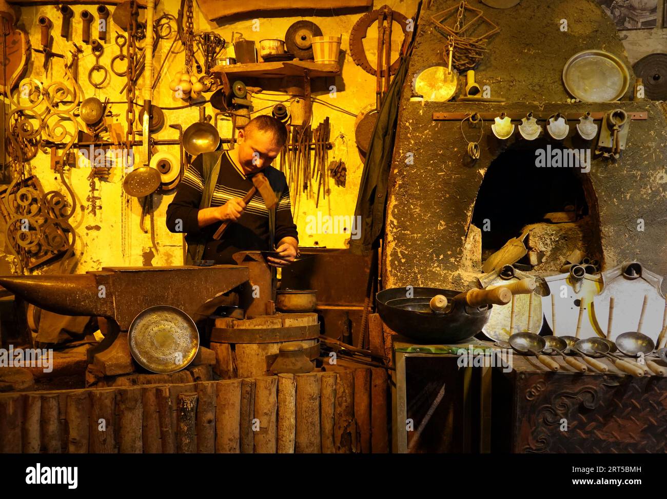 Kashgar, China's Xinjiang Uygur Autonomous Region. 4th Sep, 2023. A ...