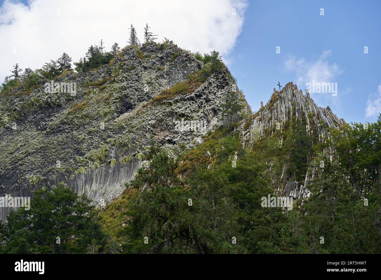 Basalt geologic column formations from Detunatele in Romania, natural ...