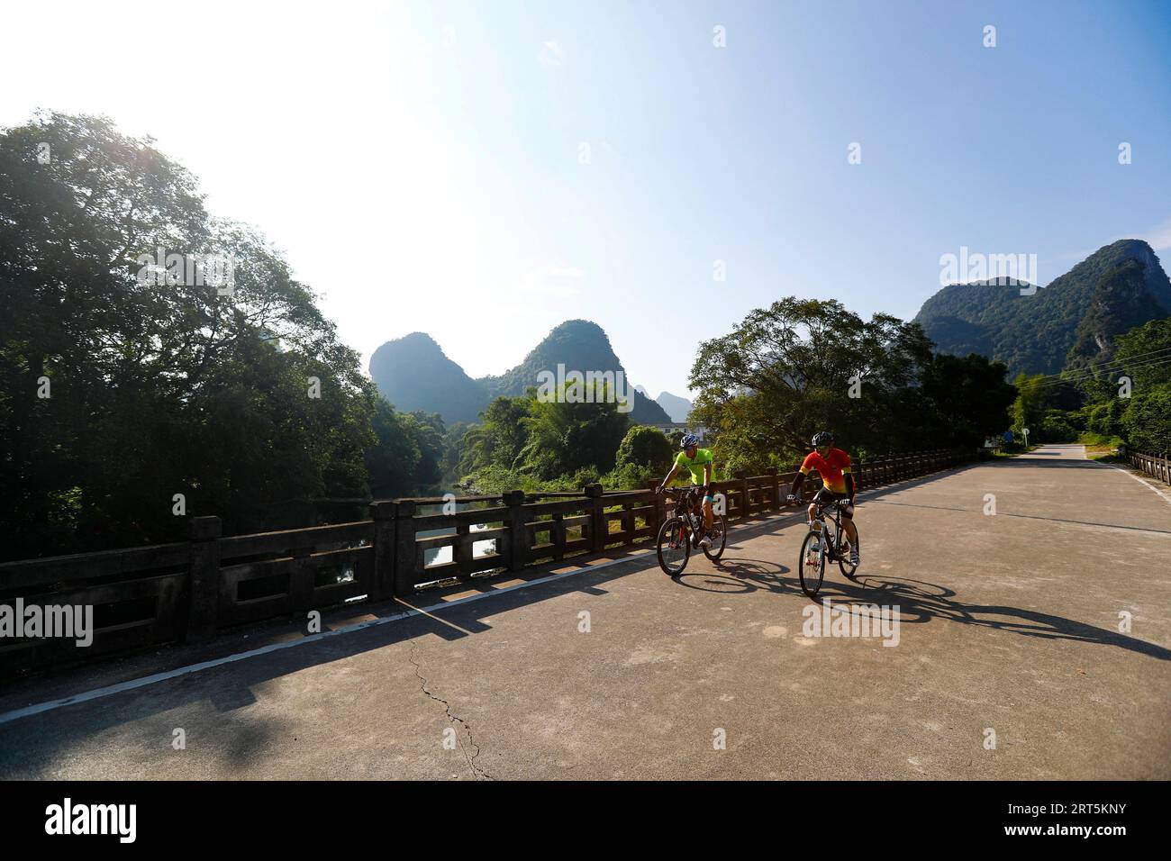 First chinese bicycles hi-res stock photography and images - Alamy