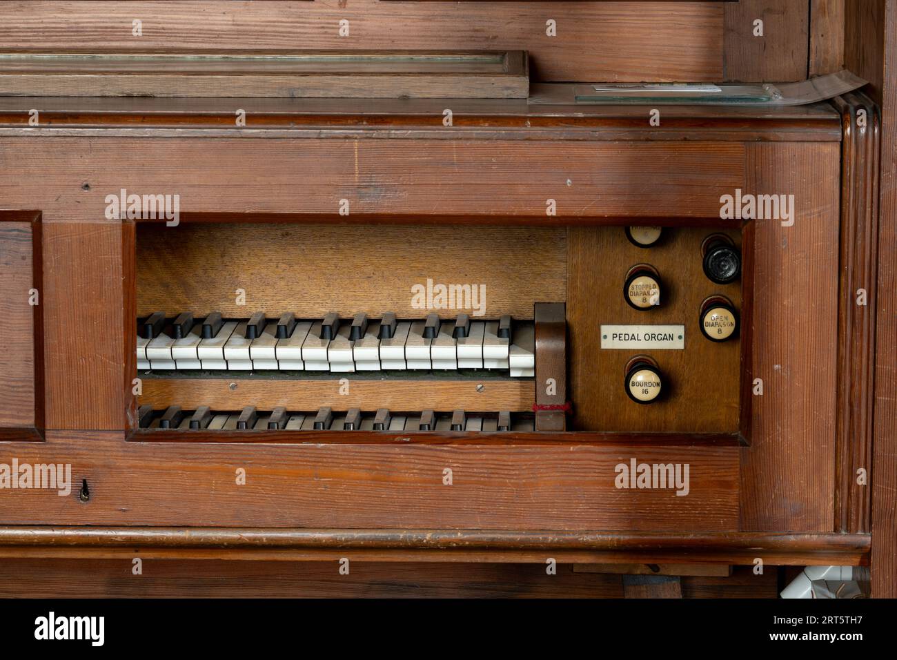 Organ detail, St. Thomas`s Church, Catthorpe, Leicestershire, England ...