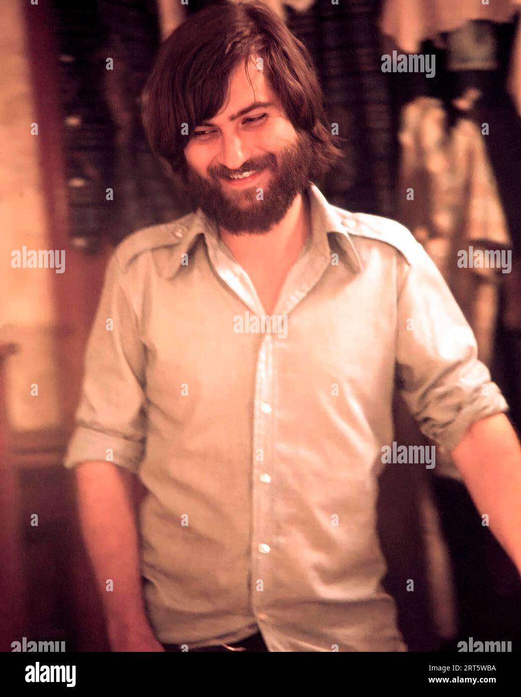 TOBE HOOPER in THE TEXAS CHAIN SAW MASSACRE (1974), directed by TOBE HOOPER. Credit: Vortex ...