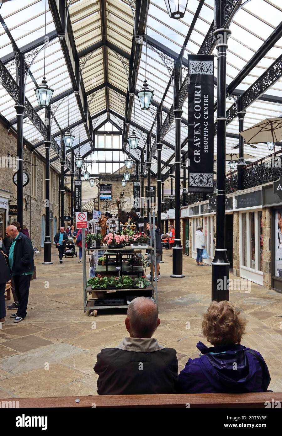 Interior of Craven Court shopping centre, Skipton Stock Photo - Alamy