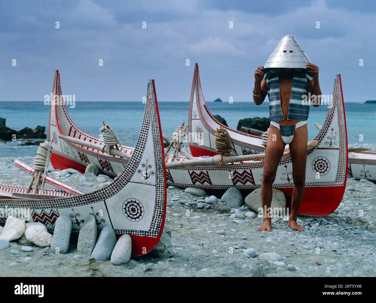 Yami tribe hi-res stock photography and images - Alamy