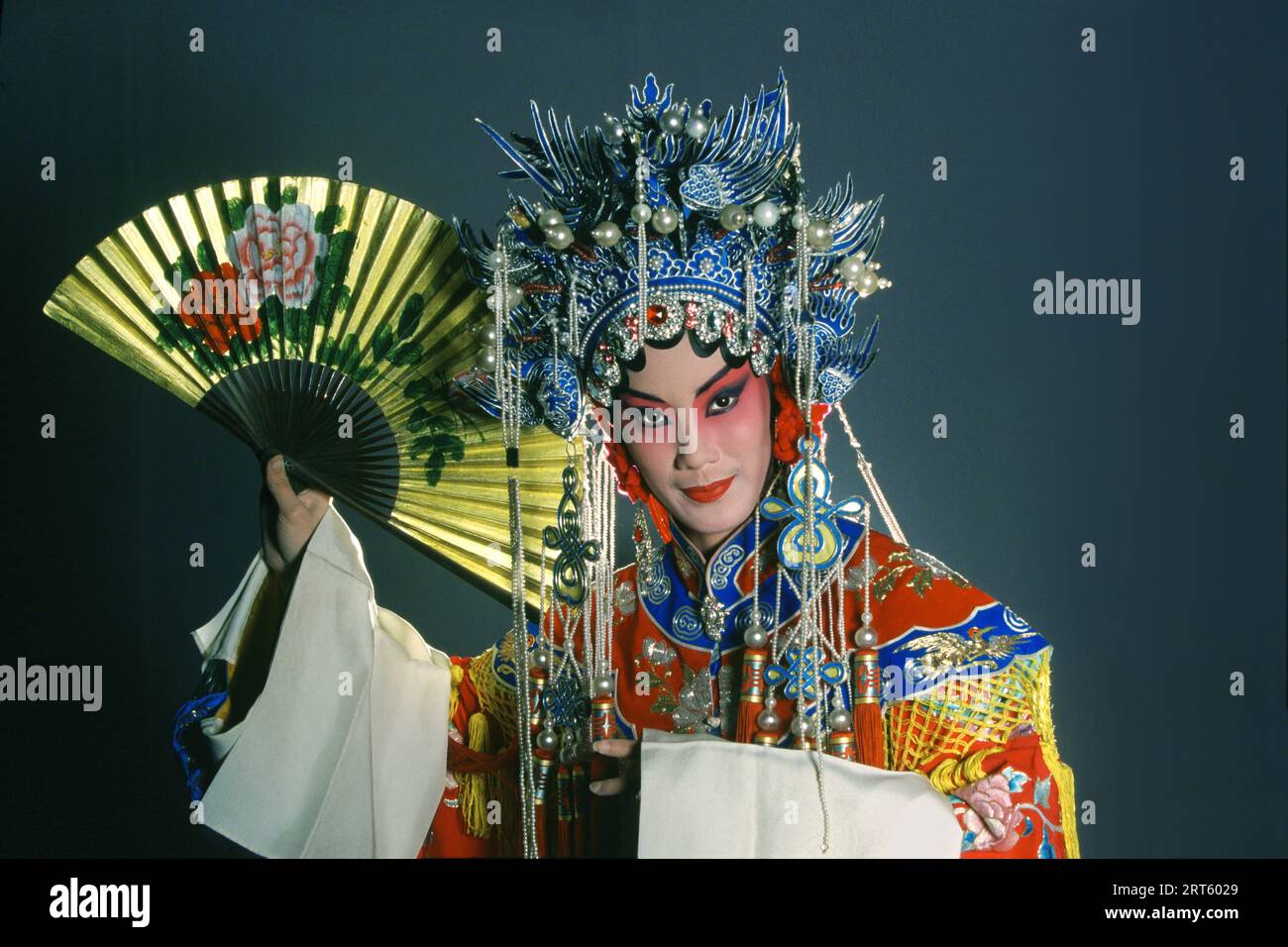 Chinese Opera, performer Stock Photo - Alamy