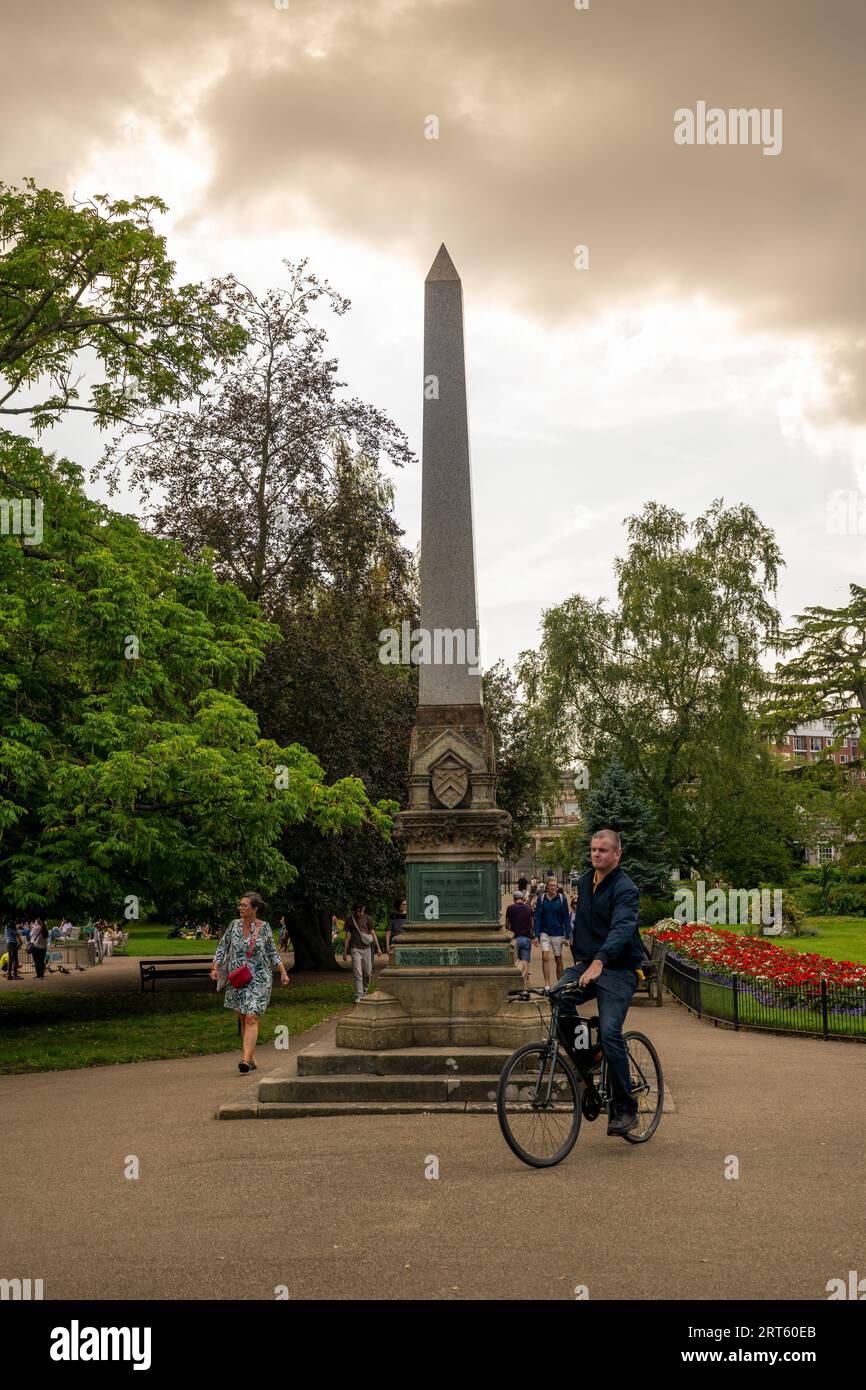 The Edward Willes Monument at Jephson Gardens, Leamington Spa ...