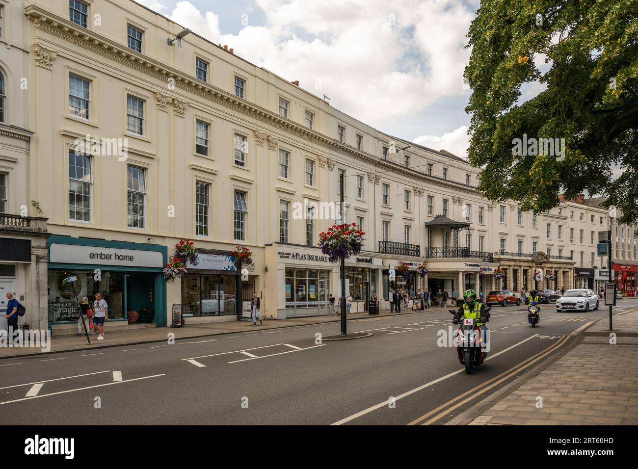 Royal leamington spa tourism hi-res stock photography and images - Alamy