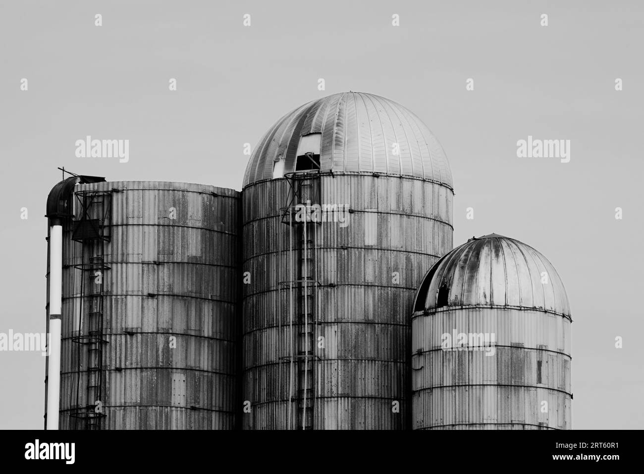 Tops of three silos outside of Oxford, Pennsylvania Stock Photo - Alamy