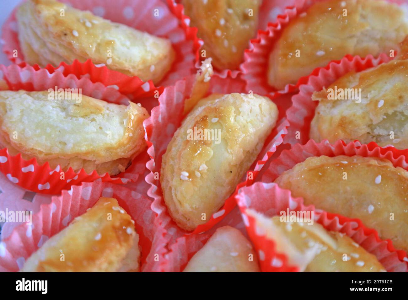 Chinese noodles, traditional delicacies Stock Photo - Alamy
