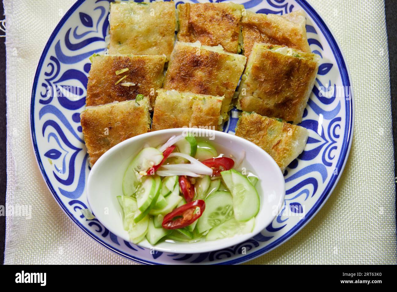 Roti food eat hi-res stock photography and images - Alamy