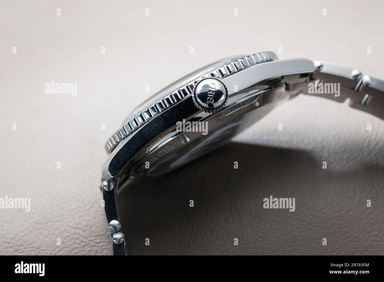 Oris Diver Sixty-Five Stock Photo - Alamy