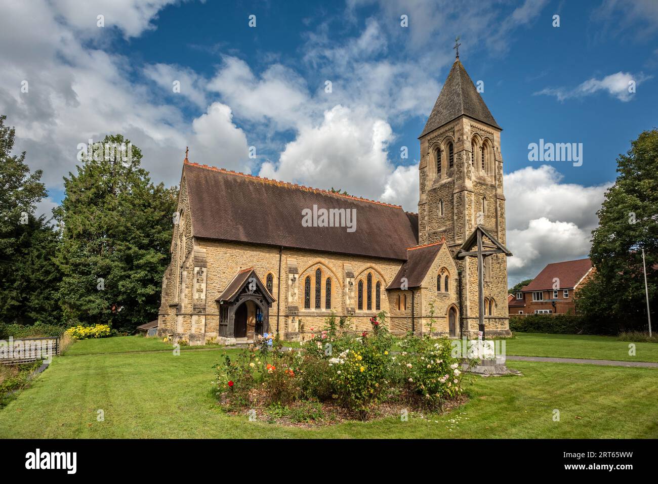 Horsham, August 30th 2023: All Saints Church, Roffey Stock Photo - Alamy