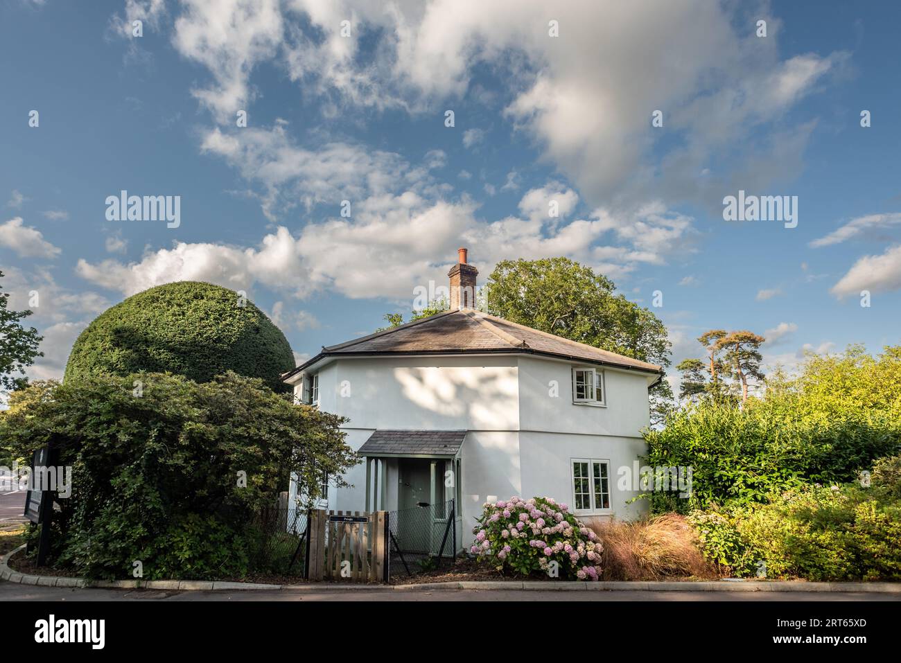 Horsham, August 30th 2023: The Round House at Leonardslee Gardens Stock ...