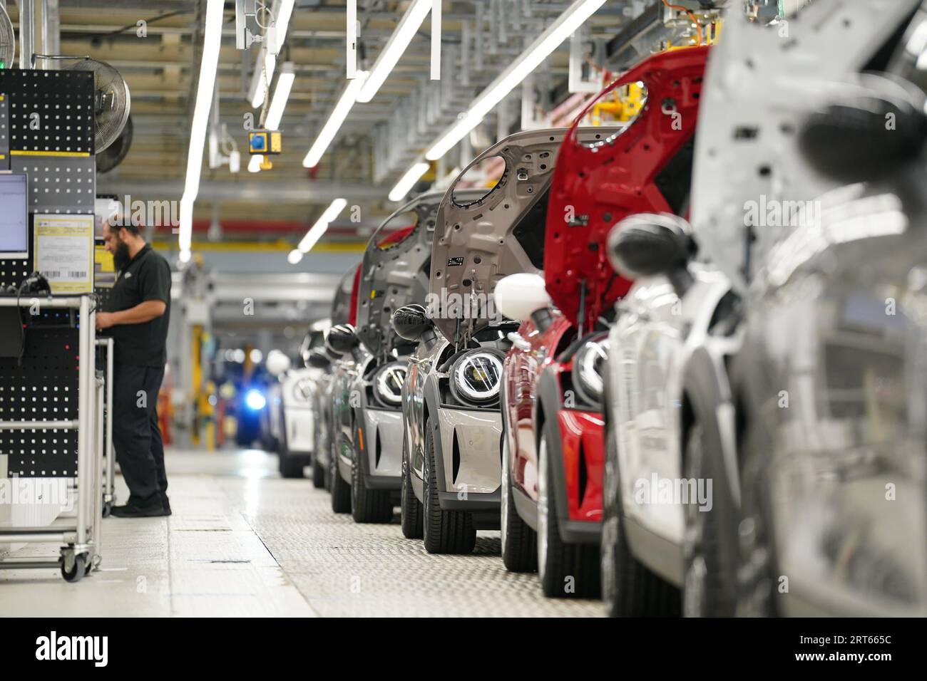 Bmw minis hi-res stock photography and images - Alamy