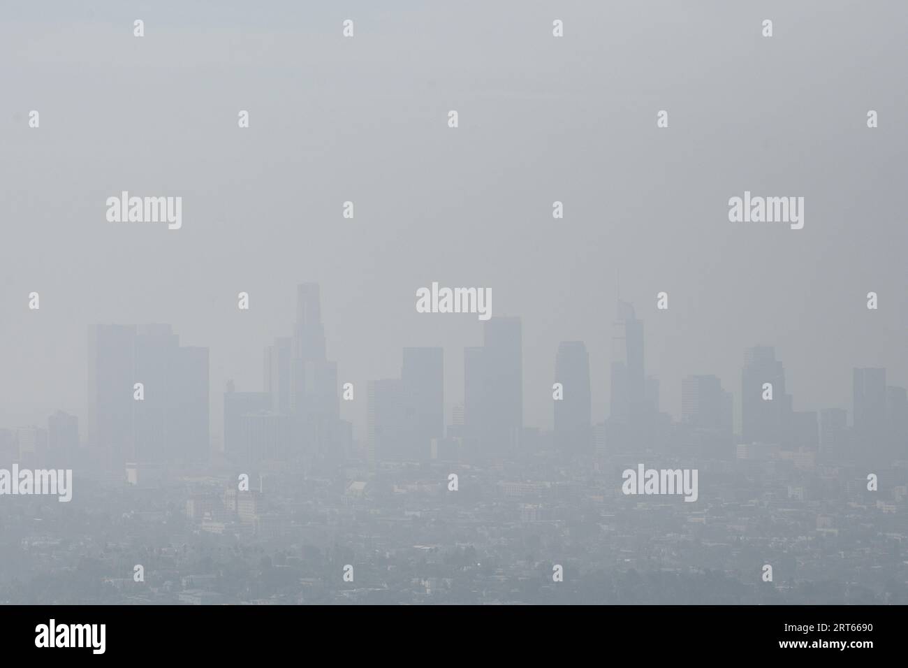 Canada smog hi-res stock photography and images - Alamy