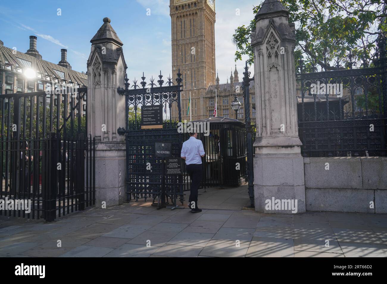 Carriage gates westminster hi-res stock photography and images - Alamy