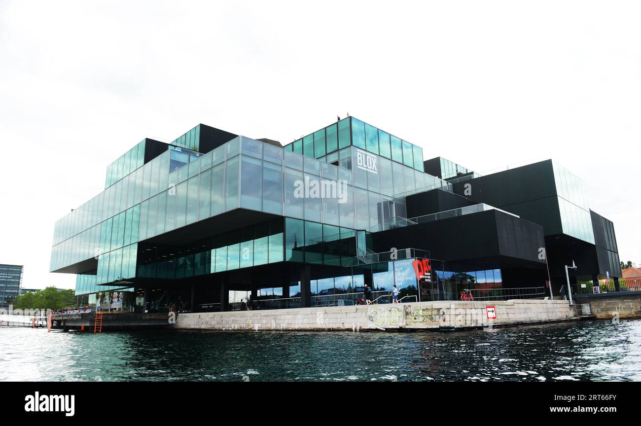 Blox cultural center hi-res stock photography and images - Alamy