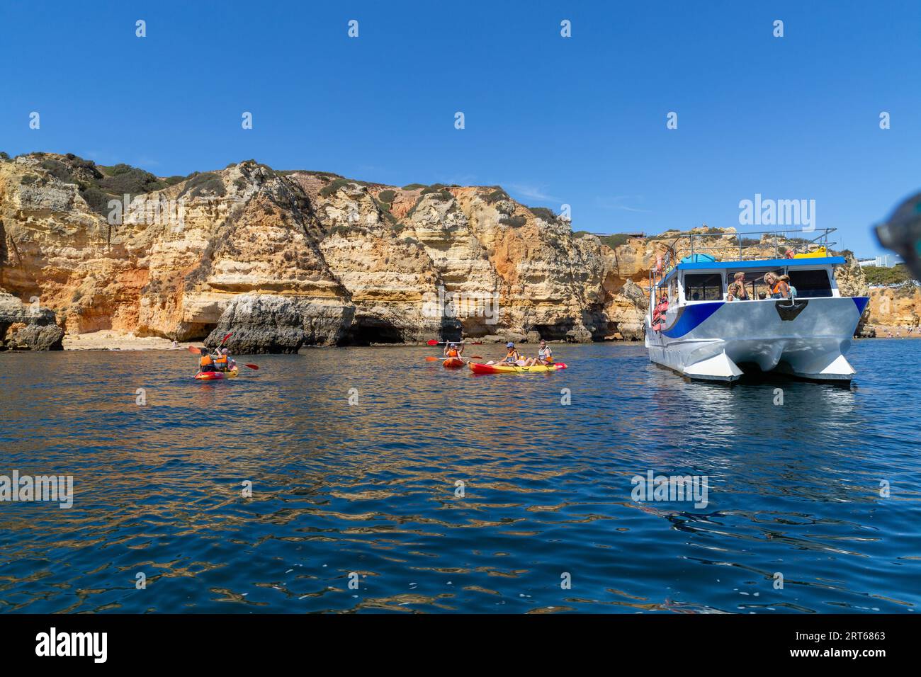 Benagil cave kayak hi-res stock photography and images - Alamy