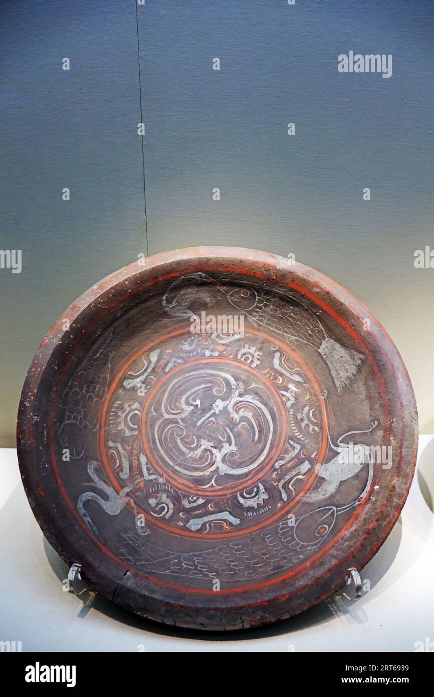 Ancient Chinese Cultural Relics in Museums Stock Photo - Alamy