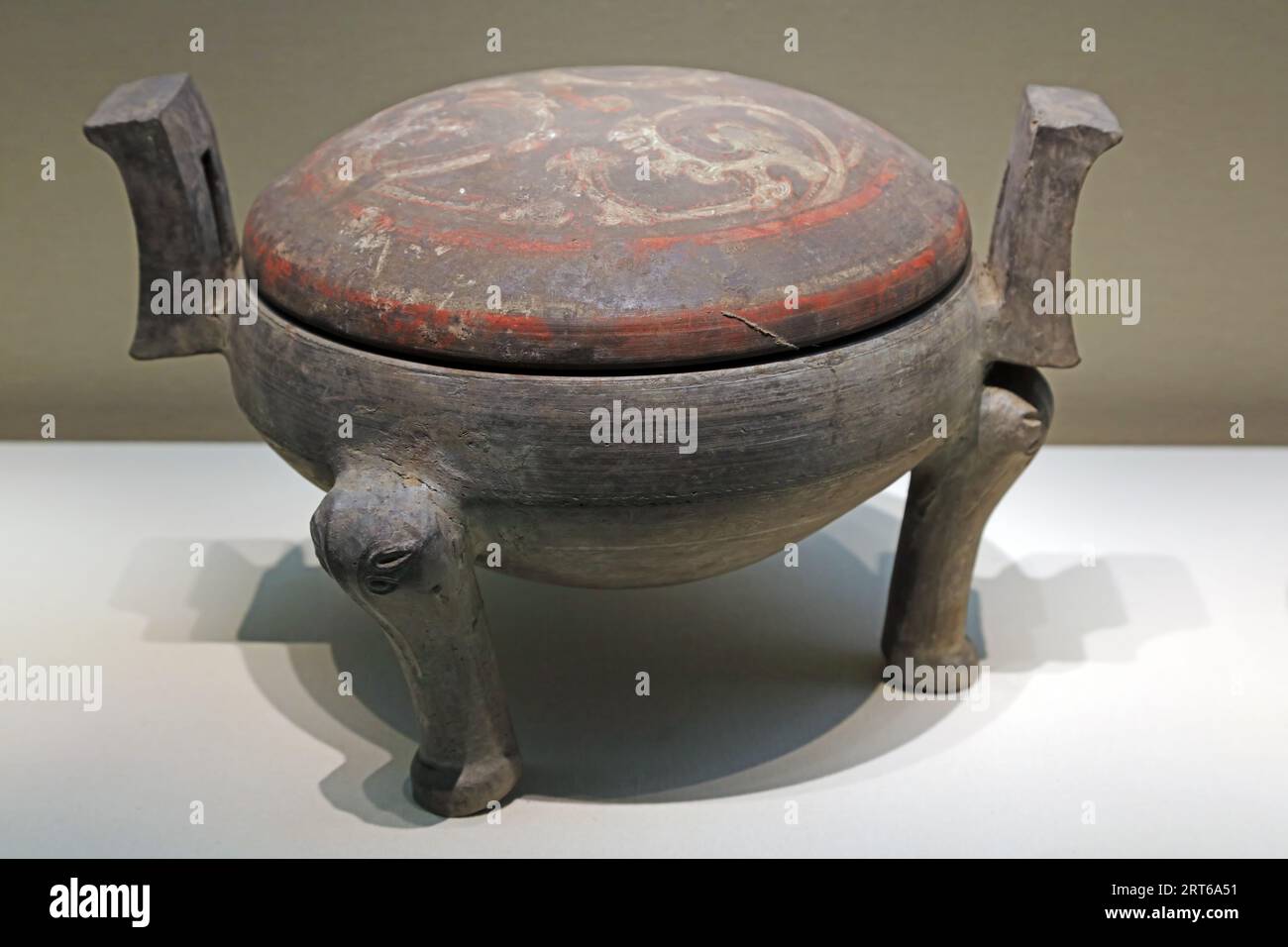 Ancient Chinese ceramics, unearthed cultural relics Stock Photo - Alamy