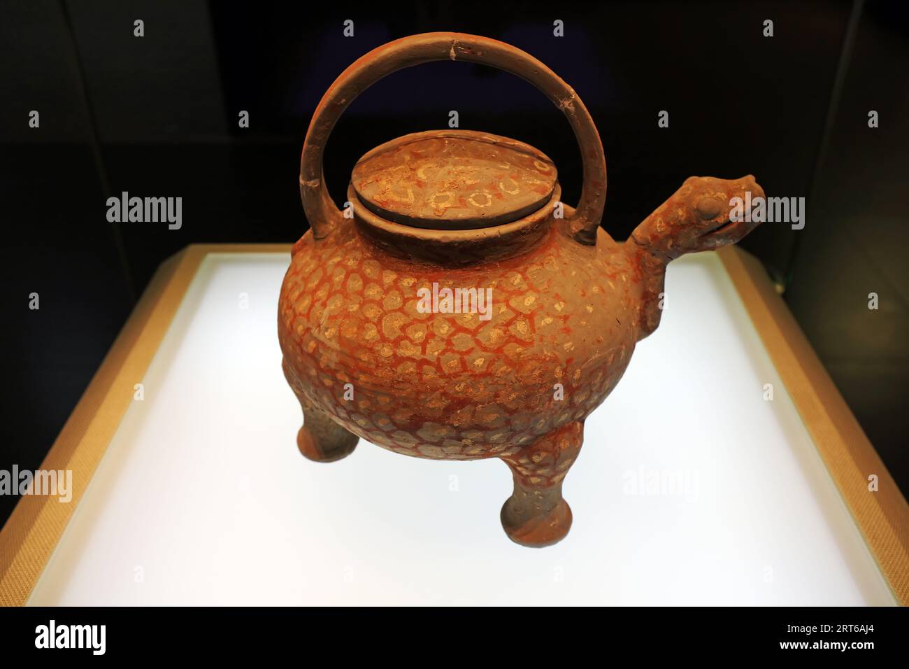 Ancient Chinese ceramics, unearthed cultural relics Stock Photo - Alamy